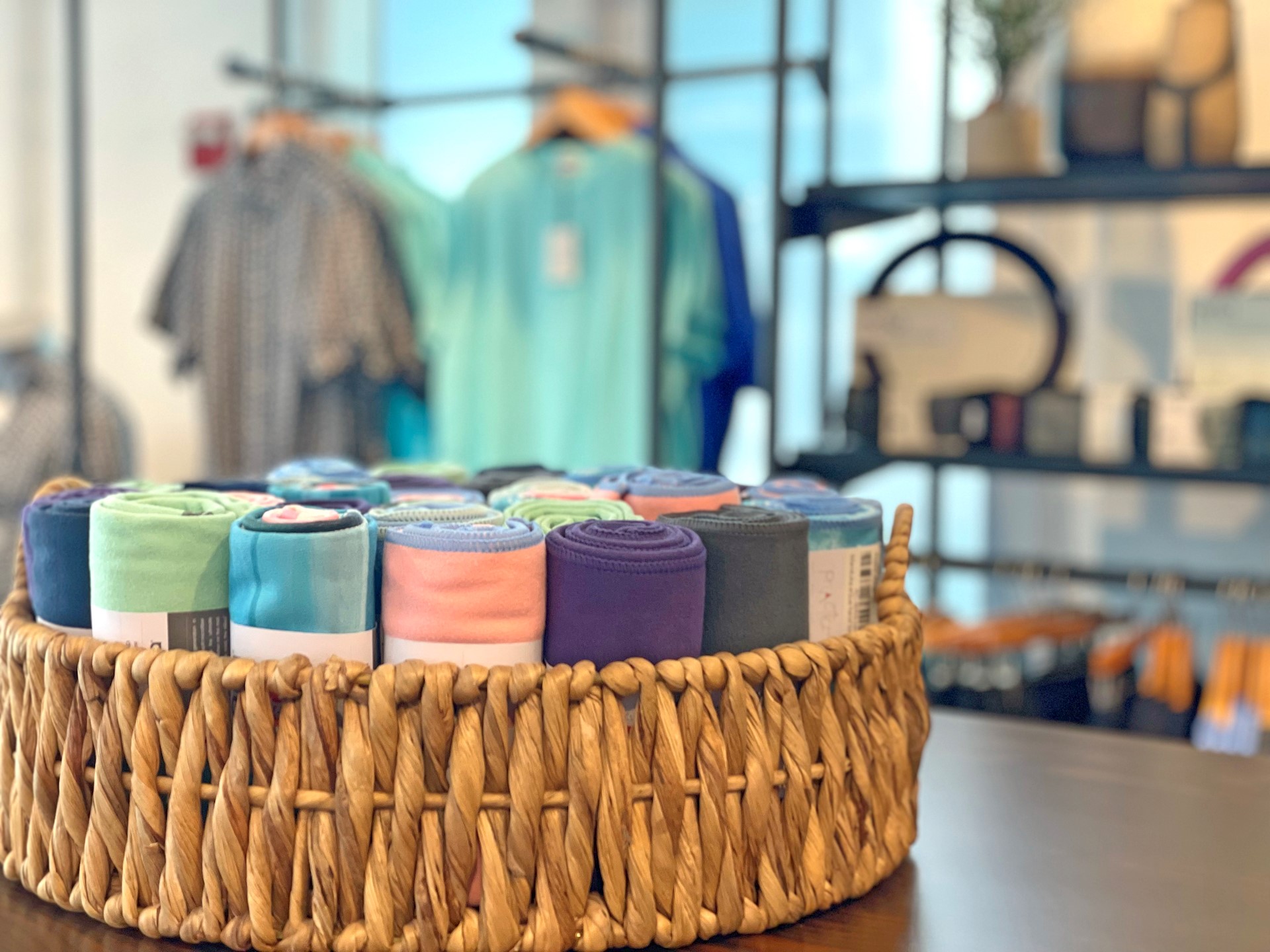 Amé: Premium clothing store in Grand Cayman | Camana Bay